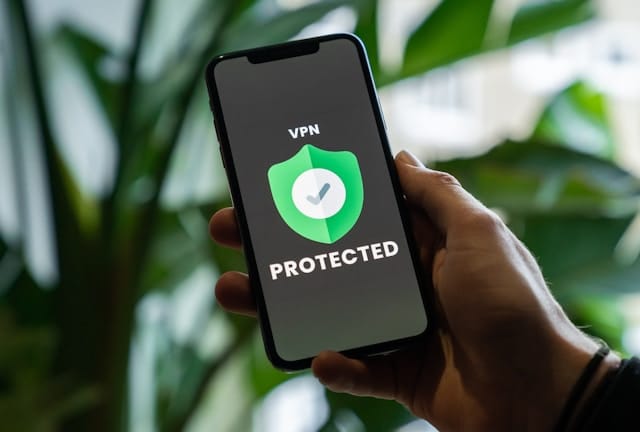 2 Cara Mengaktifkan VPN di iPhone, Browsing Makin Aman!